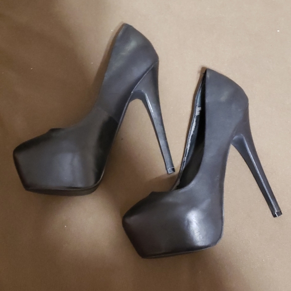 Steve Madden | Shoes | Steve Madden Hills | Poshmark